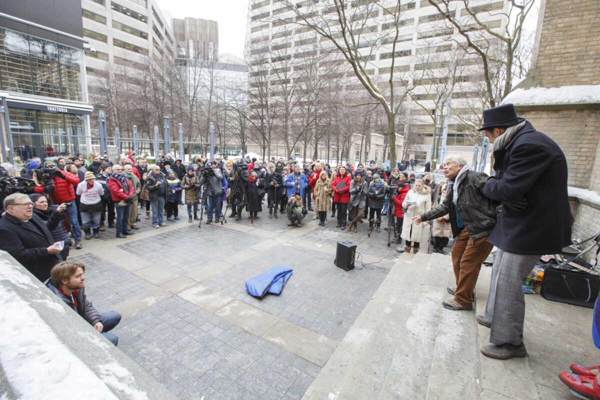 Actors lament plight of homeless outside church - The Toronto Anglican