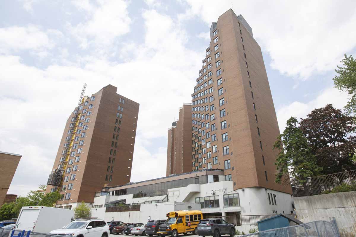 Renewed towers provide housing for seniors - The Toronto Anglican